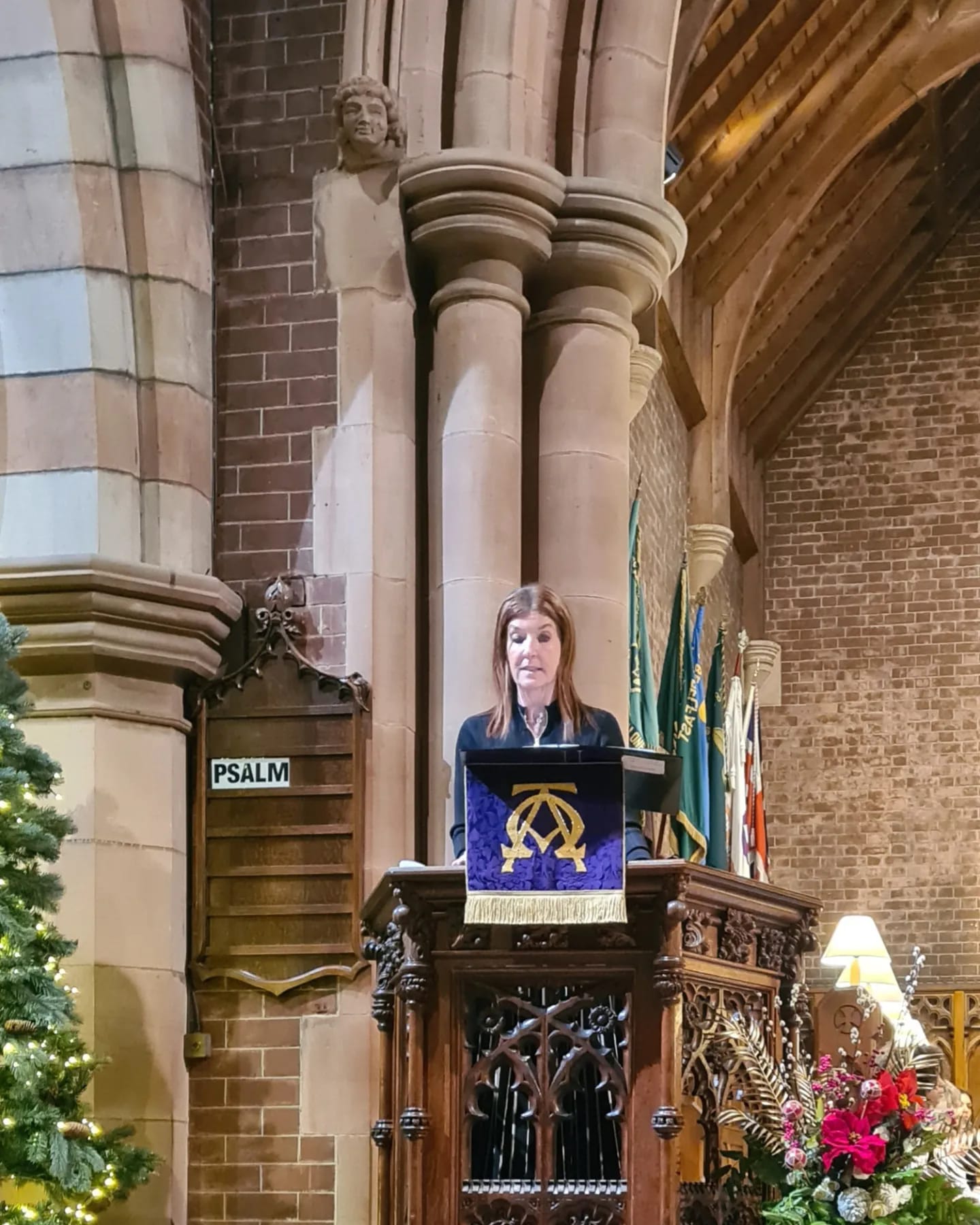 Carol Service - Welcome to Inchmarlo